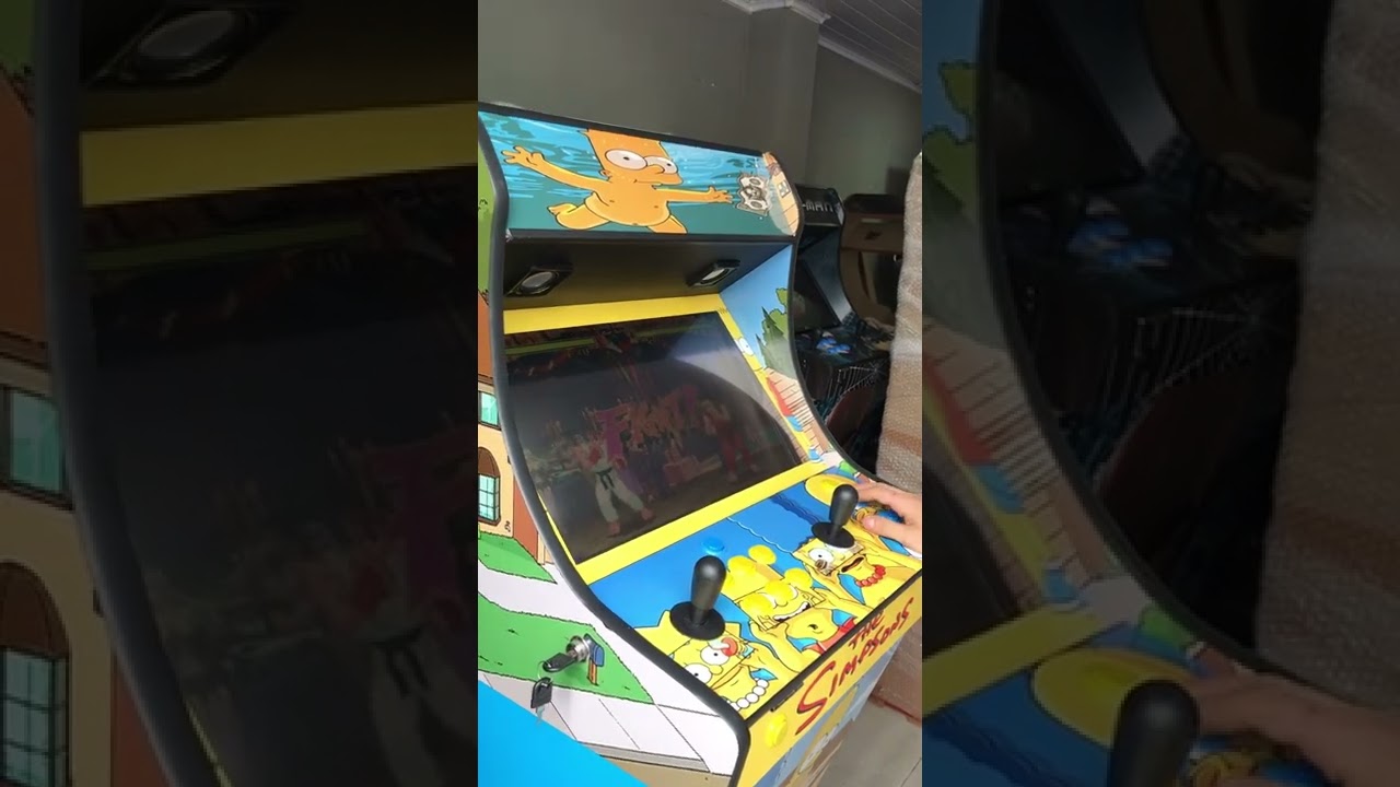 Testando modelo Fliperama Bartop 22 polegadas antes de despachar para o cliente.