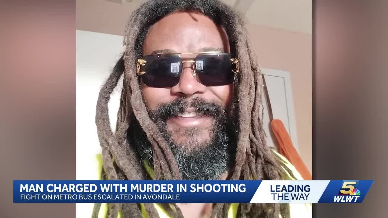 Family remembers man killed on bus in Avondale, says he died 'risking his life to protect others'