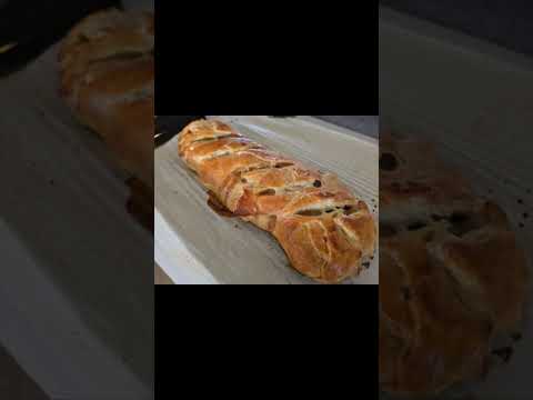 🍎 Strudel From Scratch: The Apple Baking Journey! 🥧