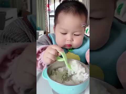 baby eating food π #cute #shorts #baby #youtubeshorts #status
