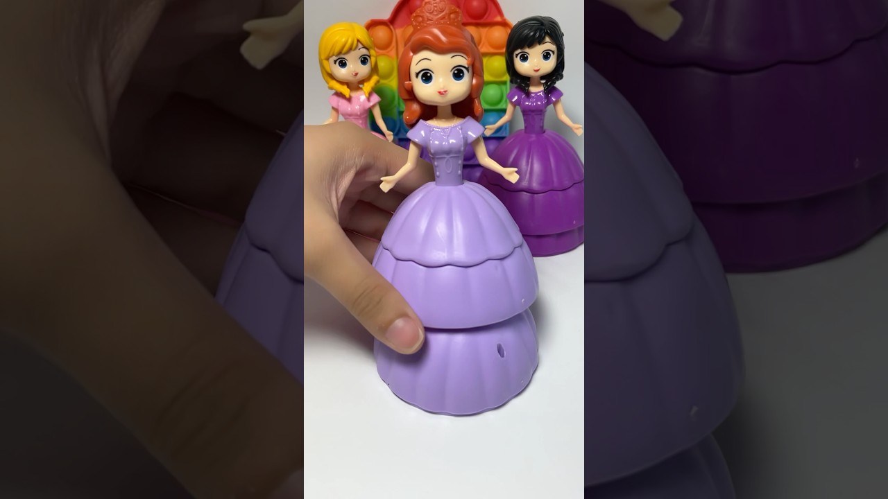 Disney Princess Trendy Costumes Funny! 😍🥰🤯😱