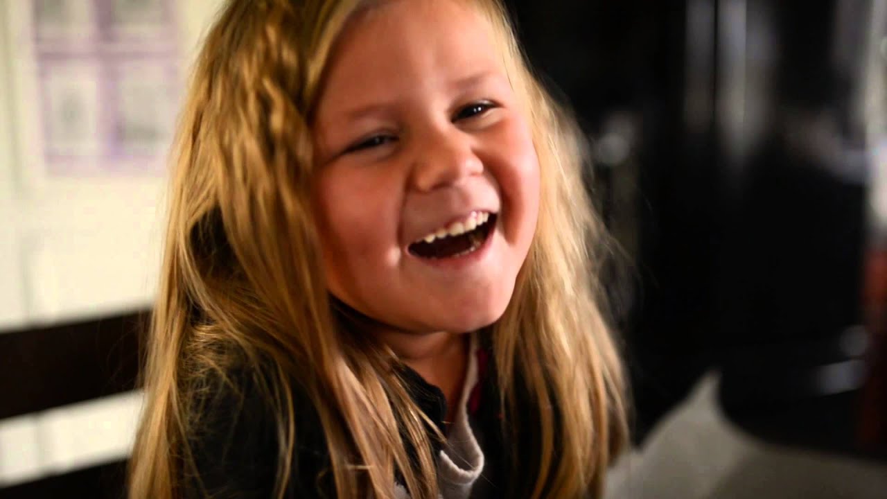 Crafting Chicks Making Peppermint Popcorn