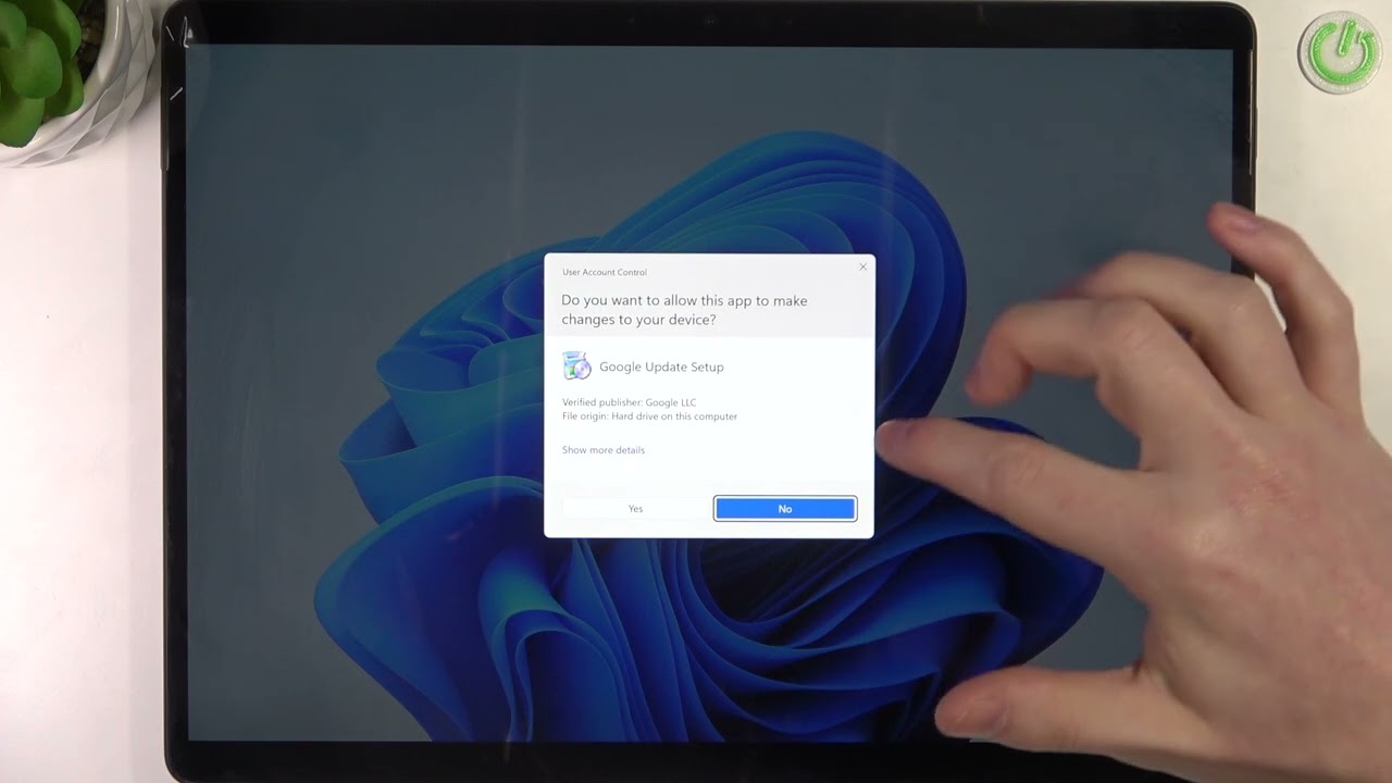 Microsoft Surface Pro 8 - How To Install Google Chrome