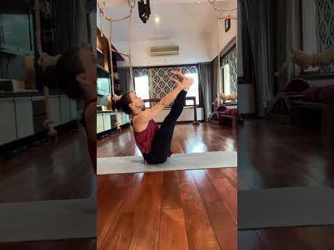 Balancing Core Yoga | The Yoga Studio by Mrunal Pawar #shorts #youtubeshorts