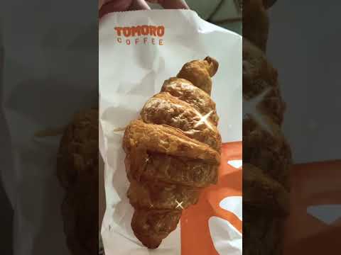 Review TOMORO COFFE It’s So Yummy #fypシ #viral #fypシ゚viral #shorts #mall #croissant #bakery #coffee
