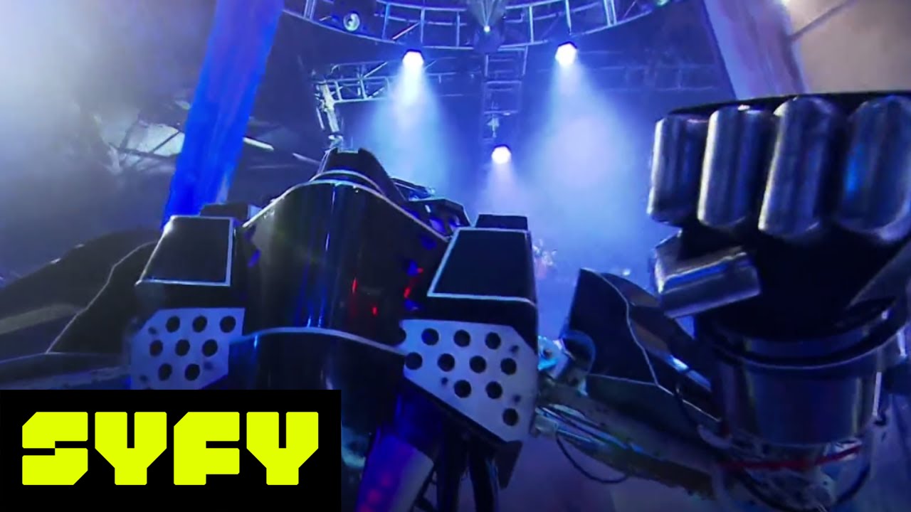 Robot Combat League, 8’ tall robots box each other, FEB 26th ...