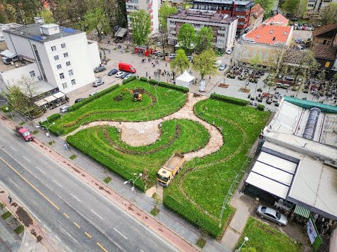 Banjaluka: Počeli radovi na izgradnji "Parka knjige", gradonačelnik obišao radove