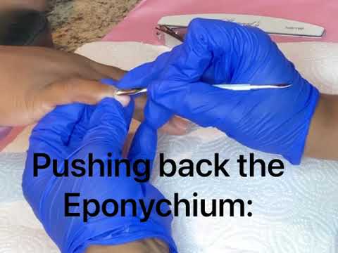 Pushing back the Eponychium 💅🏿
