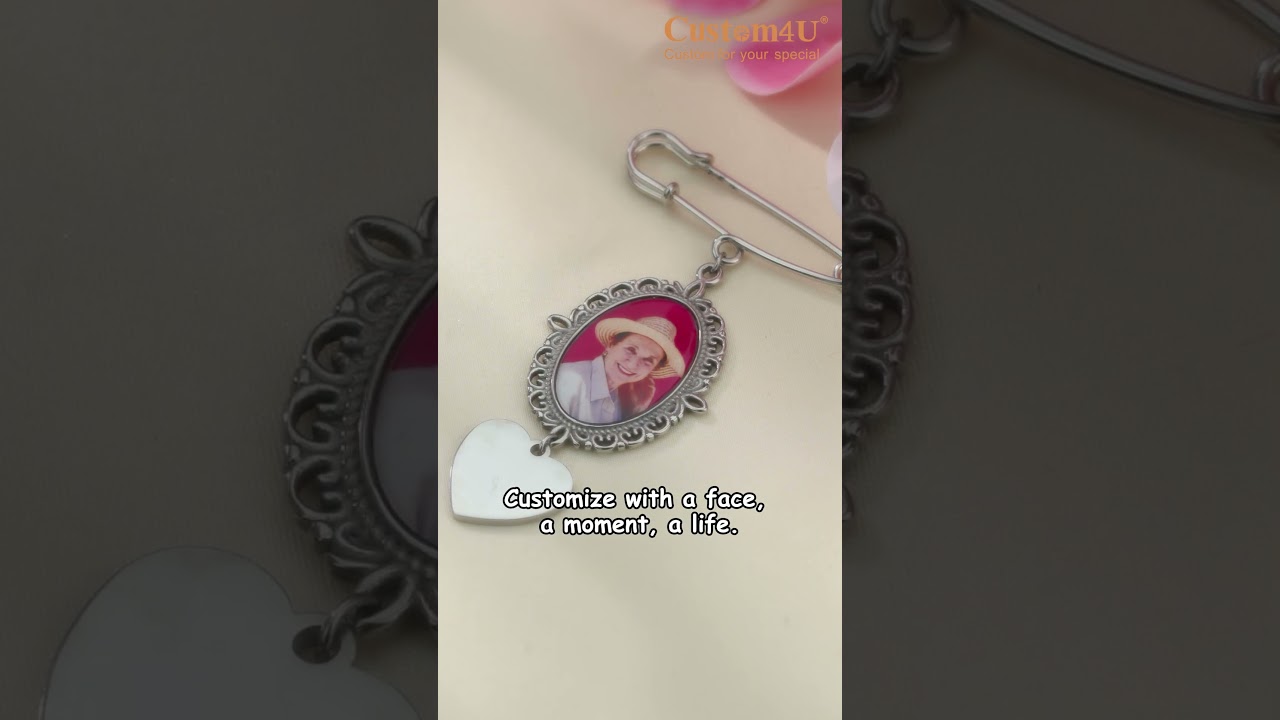 A Quiet Tribute: The Custom Photo Pin for a Wedding Day to Remember.
