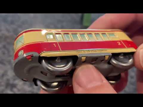 VINTAGE, TIN, CLOCKWORK 1952 TECHNOFIX NR. 267 CLIMBING EXPRESS FULLY WORKING IN IT'S ORIGINAL BOX!