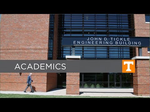 Meet the Deans: Provost Visits the Tickle College of Engineering Dean