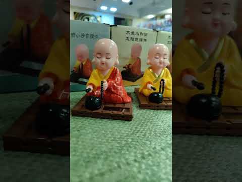 Bobble Head Figurine at Best Price in India