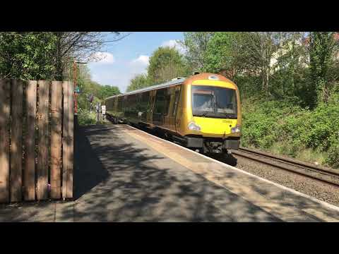 Something Unusual at Kidderminster? | Trains, Surprises & Railway Charm!