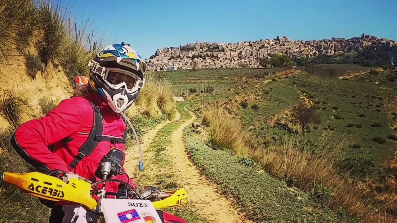 Fuori strada Con Lucyrider