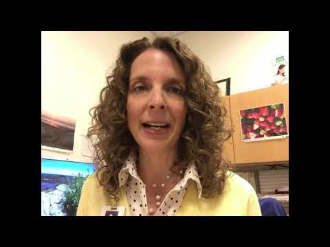 What should you look for in a prenatal vitamin?