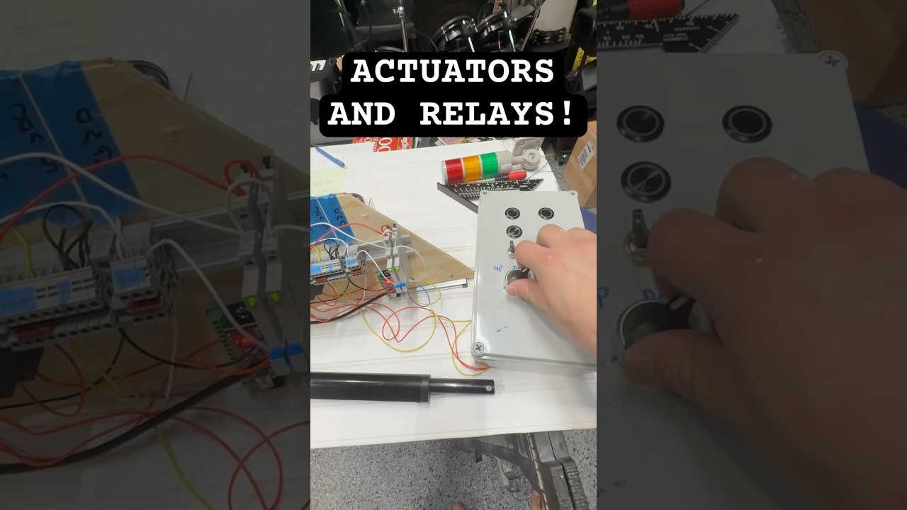 Controlling a Linear Actuator with Relays! #electronics #engineering #diy #robotics #science #tech