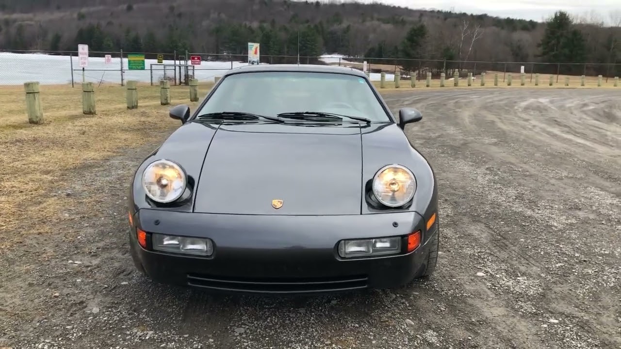Clean 1978 Porsche 928 | Barn Finds