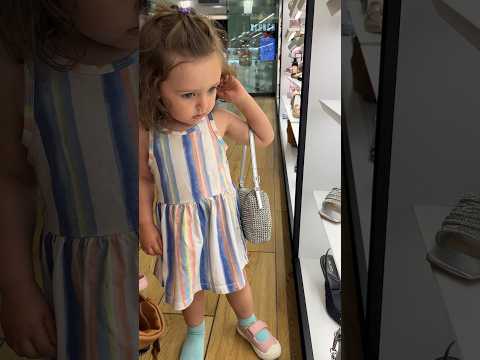 Baby Girl goes Shoe Shopping with Mommy