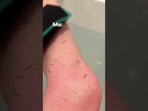 Why I made the switch from a loofa to the Deep Exfoliating Body Scrub Glove 🧤👻