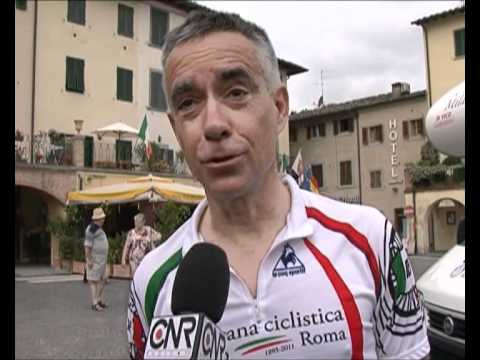 La Carovana Ciclistica Milano Roma del Touring Club Italiano attraversa il Chianti