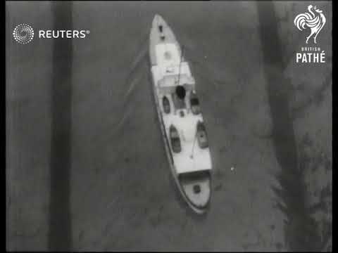 Radio controlled model boat (1949)