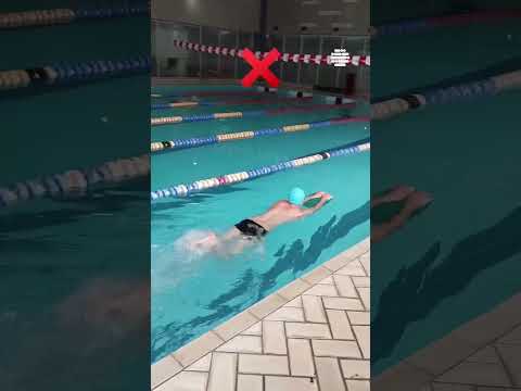 How to improve your freestyle kick using a kickboard 😉 #swimming #AQUA