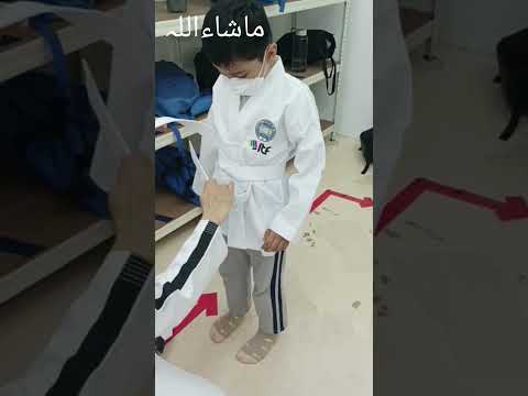 How to tie your taekwondo belt as a professional #taekwondo #viral #whitebelt #martialarts #malaysia