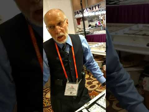 What is a padparadscha sapphire