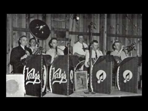 The Slim Kalz Band at Gulden`s Dance Hall in Searles, MN
