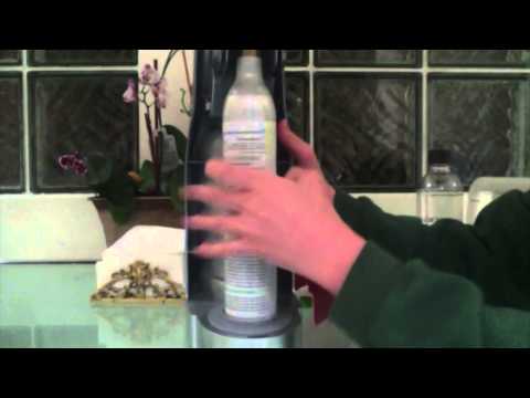 How to Install the Co2 Canister in the Sodastream Machine/How to Use the Sodastream Machine