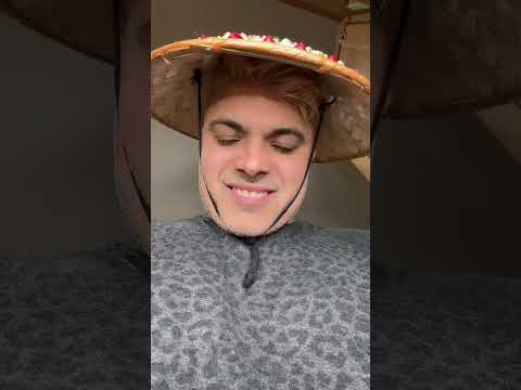 (New) Juan De Montreal - Estoy bien llegue a tiempo sl hospital ???????????? #Japan #egglifehack #Bambang