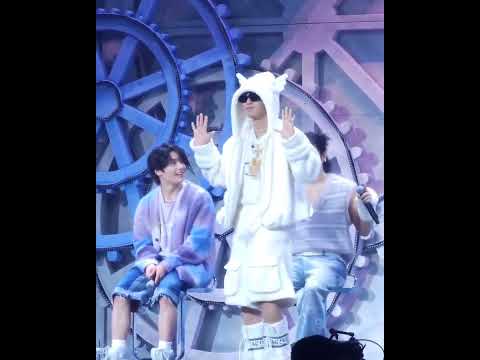 Han dancing Igloo by kiss of life #straykids #han #skz #kpop