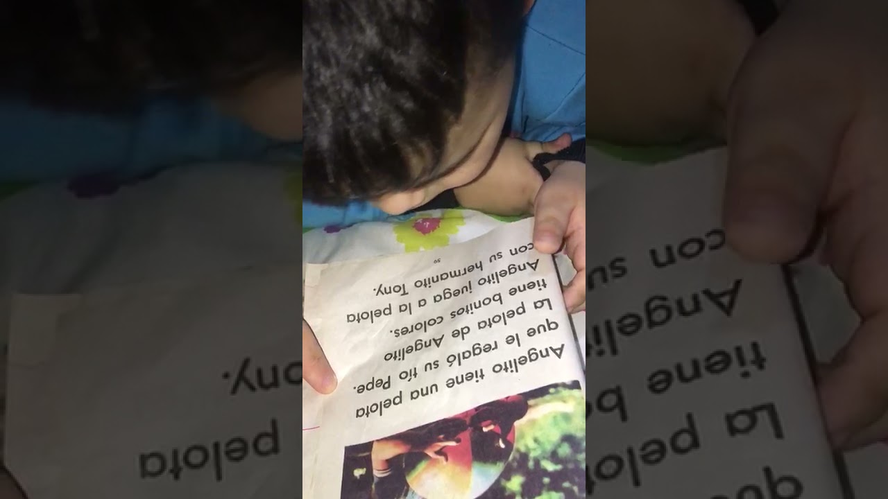 niño leyendo