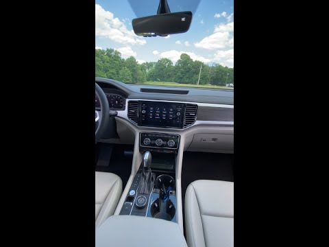 Step inside the 2022 VW Atlas with us