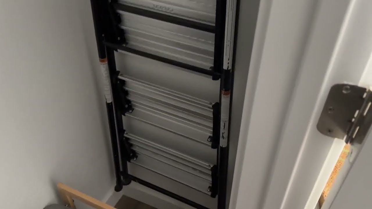 Testing Command XL Heavyweight Wall Hooks