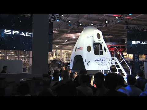 SpaceX Unveils Dragon V2