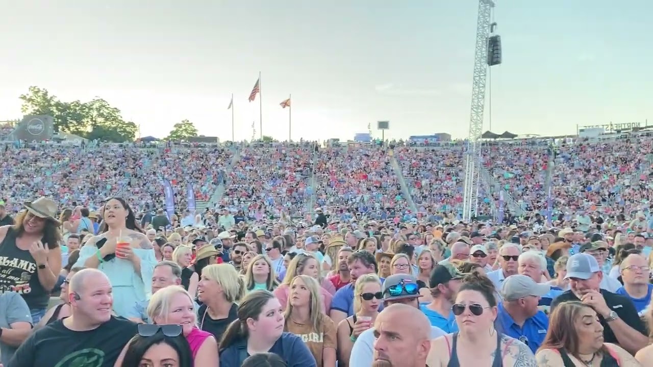 Garth Brooks crowd at Protective Stadium in Birmingham, Alabama