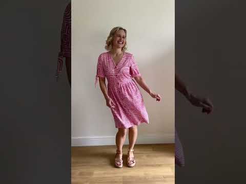Say hello to sewing like a goddess…