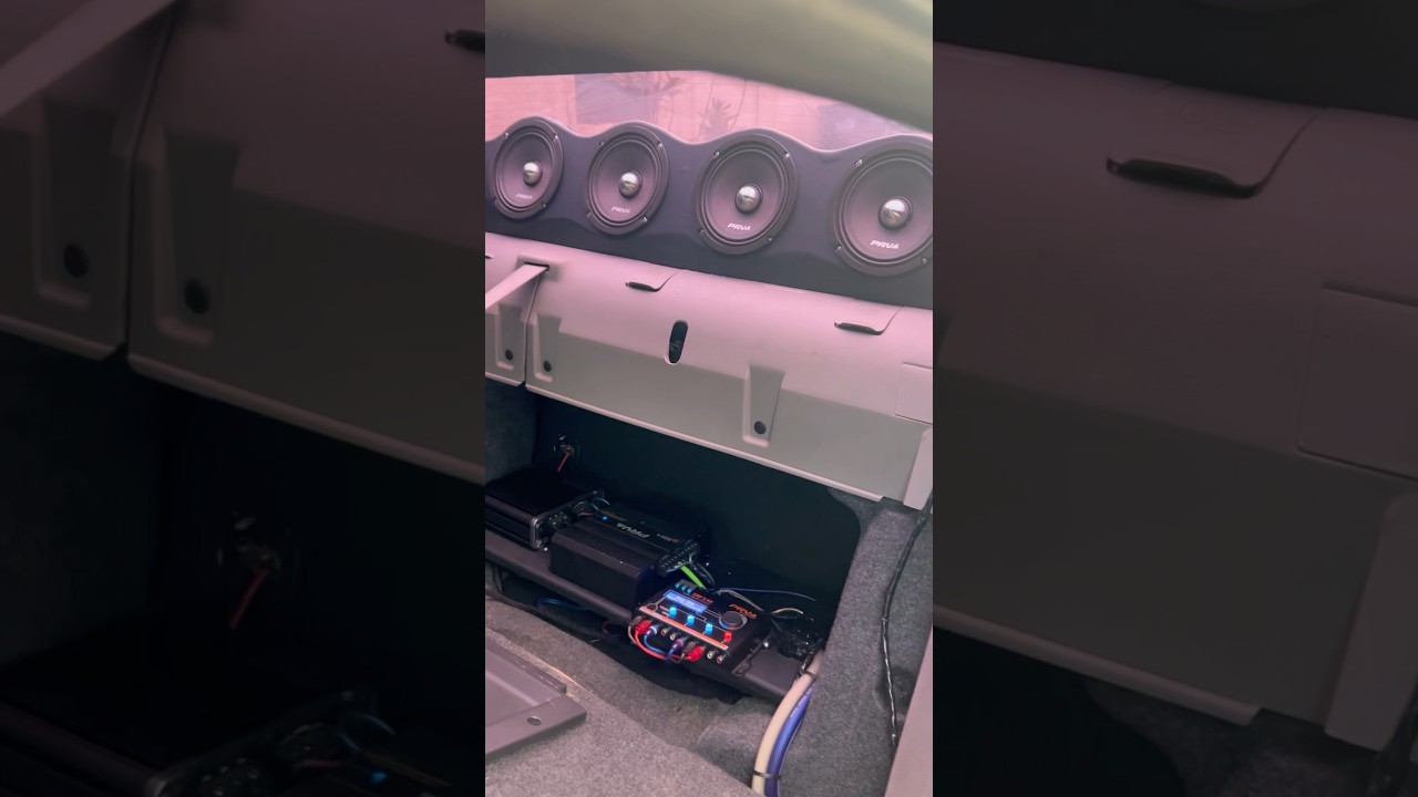 Rear deck speaker rack🔥💪🏼‼️🔊 #caraudio #custom #prvaudio #loudspeaker #customwork #basshead#bass