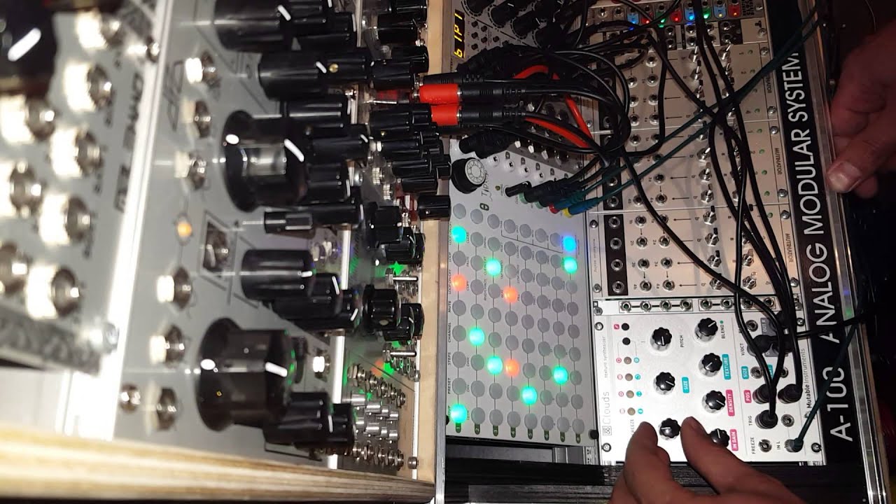 Mutable Instruments Clouds demo.