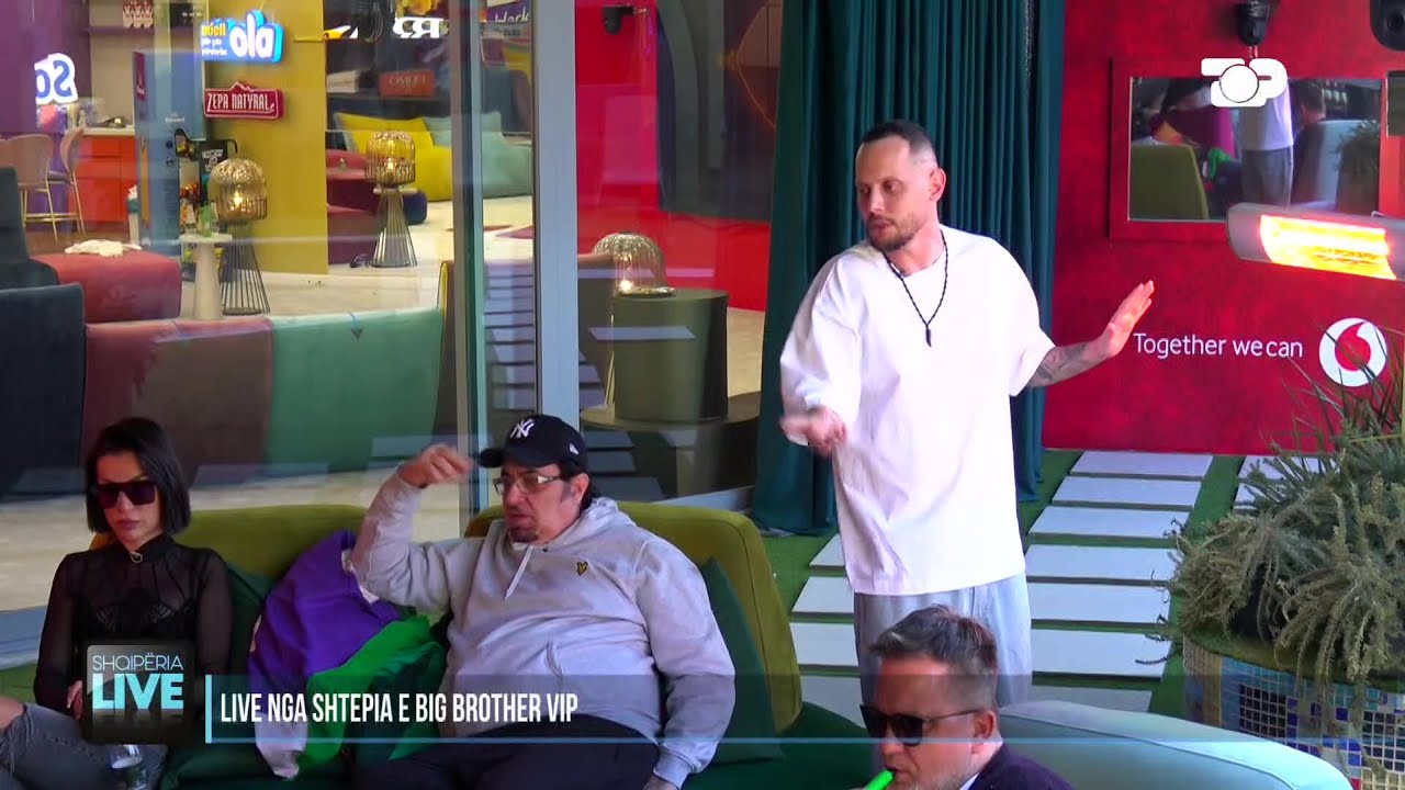 “Erjola dhe Graciano kujtojnë se janë tek Manushi” – Shqipëria Live ... “Erjola dhe Graciano kujtojnë se janë tek Manushi” – Shqipëria Live ...