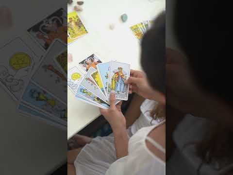 Tarot Cards Explained | The Magician