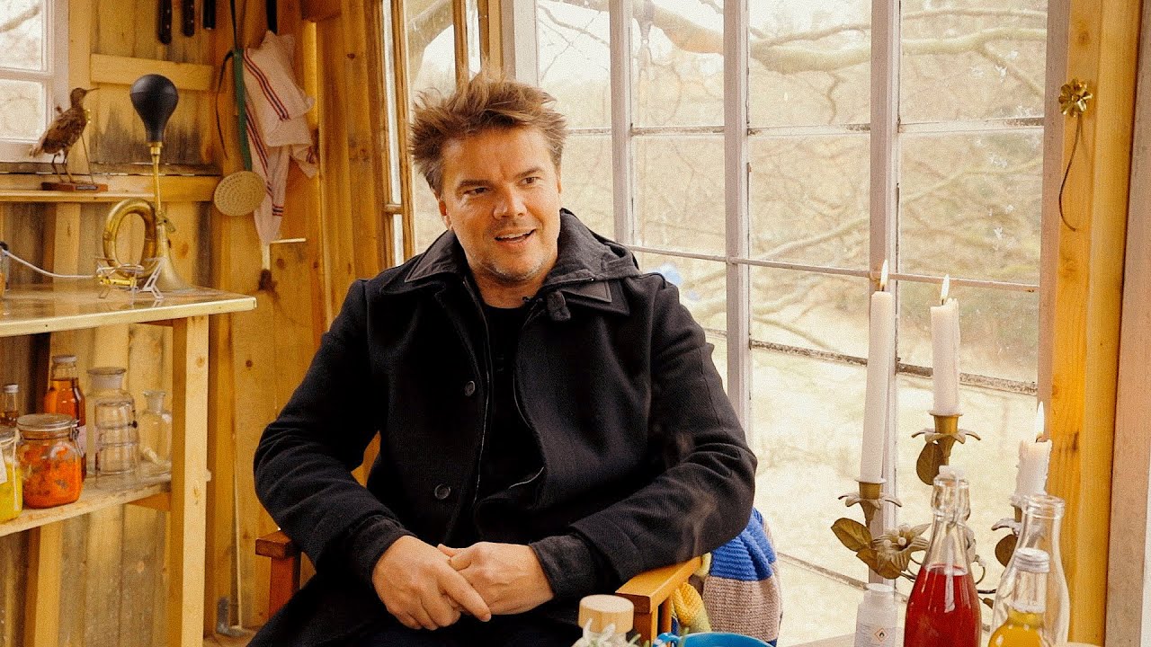 (English subtitles) Bjarke Ingels visits Søren Ejlersen for a talk about shaping the future 2/2