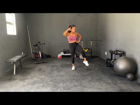 Standing Cross Body Crunches