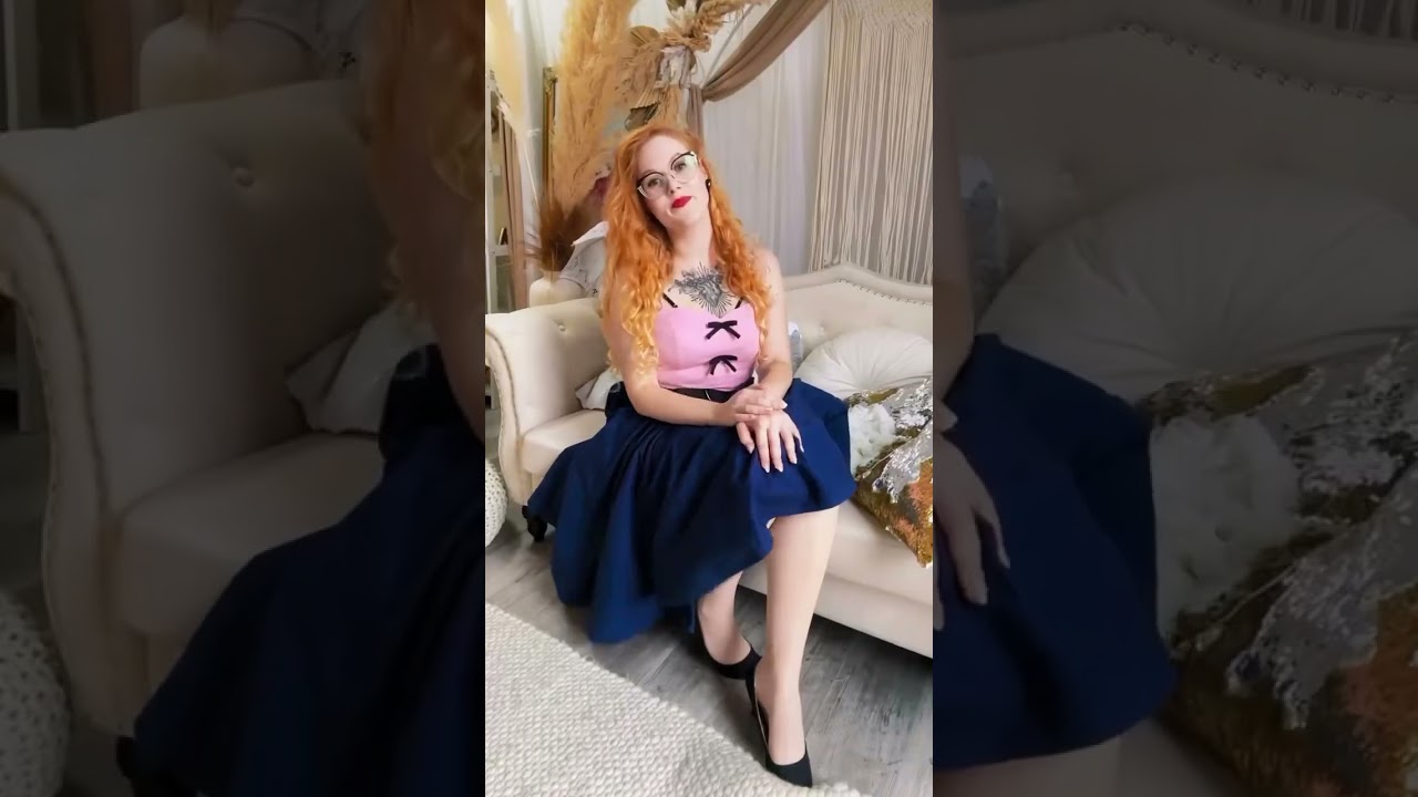 Just a little sparkle to brighten your scroll ❤️...#vintage