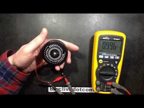 A look inside a dial based resistance substitution box.