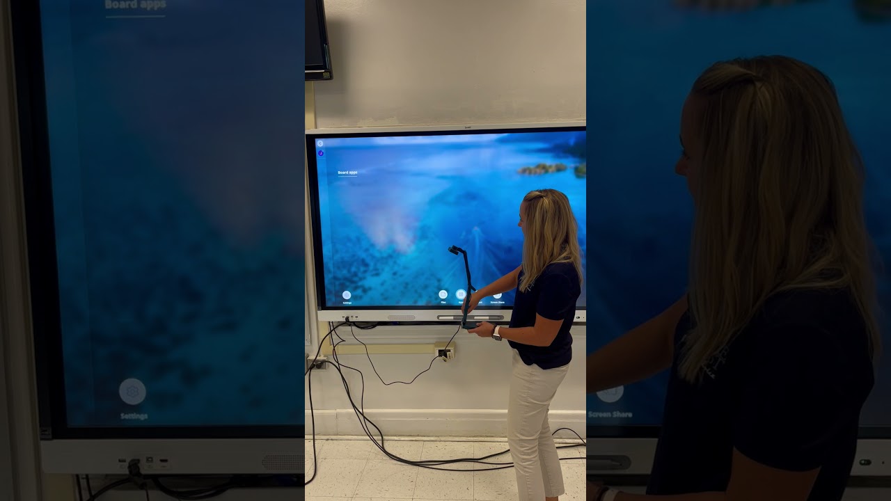 Connecting your document camera to your SMART Panel