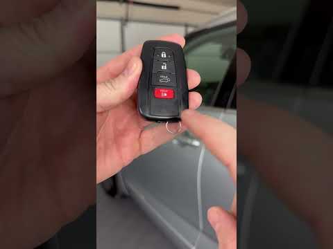 2020 - 2022 Toyota Highlander - How To Unlock & Open With Dead Battery Or Remote Key Fob Not Working