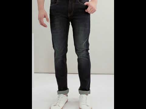 Mid Rise Tapered Fit Jeans