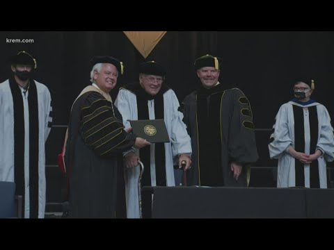 Jerry Kramer receives honorary degree from the University of Idaho